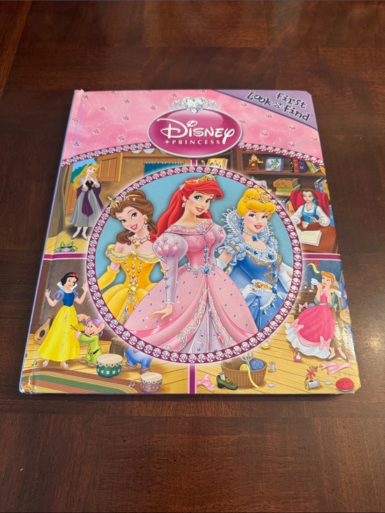 Disney | Other | Disney Princess First Look And Find Book | Poshmark